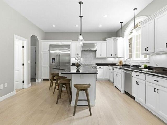 Bridle Path, Lynnfield, Home For Sale