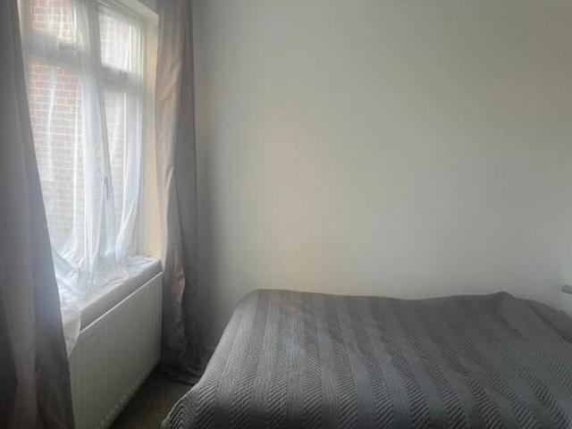 Bridle Road, Croydon, 1 Bedroom House