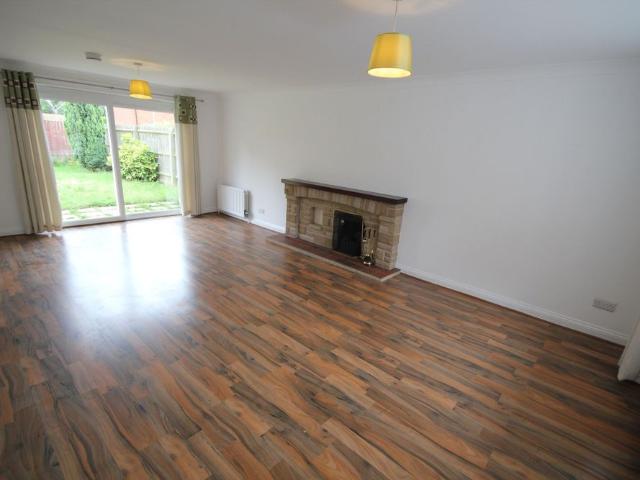 Bridle Road, Lighthorne, Warwick