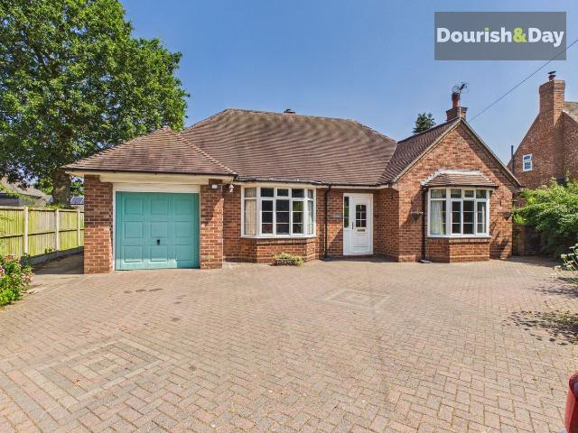 Bridle Road, Stafford ST17, 3 bed detached bungalow to rent, £1,450 pcm | PrimeLocation