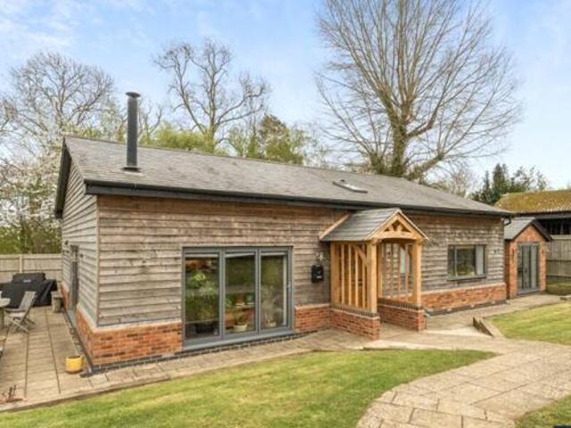 Bridle Way, Toddington, 4 Bedroom Barn