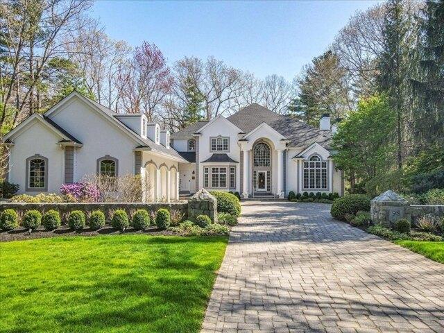 Bridle Trail Rd, Needham, Home For Sale