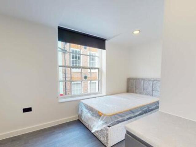 Bridlesmith Gate, City Centre, 1 Bedroom Flat