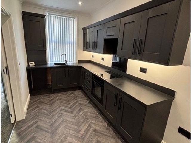 Brier St, Halifax HX3, 3 bed terraced house to rent, £1,000 pcm | PrimeLocation