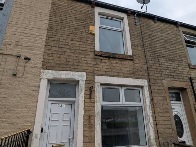 Briercliffe Road, Burnley BB10, 2 bed terraced house to rent, £595 pcm | PrimeLocation