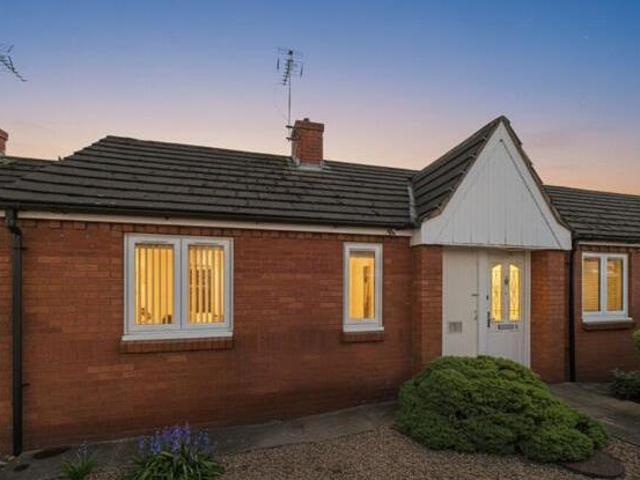 Brierley Green, Netherfield, 2 Bedroom Terraced