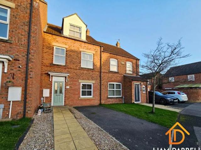 Brigantia Gardens, Crossgates, 4 Bedroom Terraced