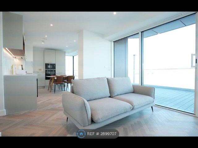 Brigadier Walk, London SE18, 2 bed flat to rent, £2,680 pcm | PrimeLocation
