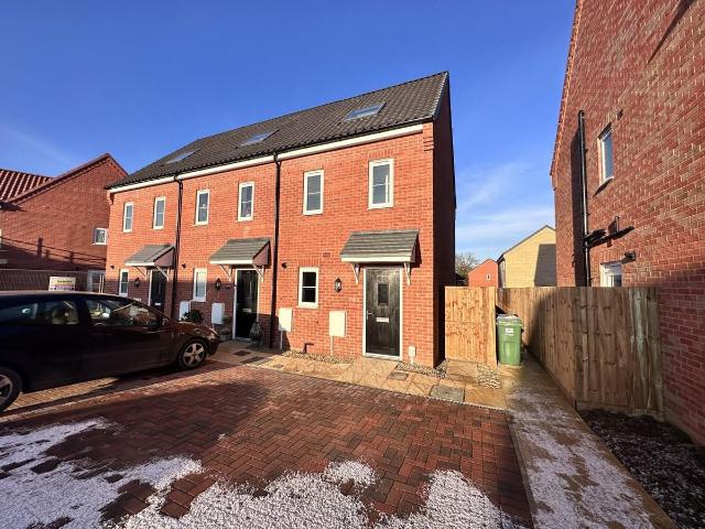Briggs Mead, Wymondham NR18, 3 bed semi detached house to rent, £1,250 pcm | PrimeLocation