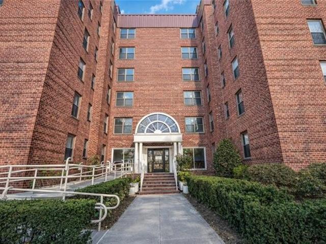 Brigham St Apt C, Brooklyn, Property For Sale