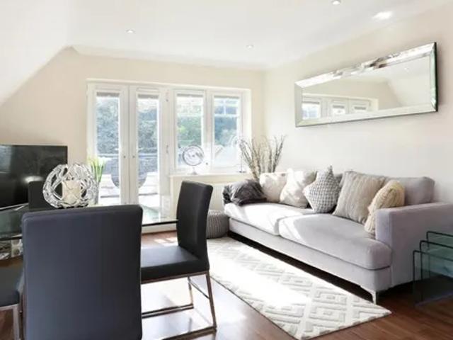 Brightwen Grove, London, HA7 4WN, United Kingdom | 2 bed house for rent #118303939 | Rentberry