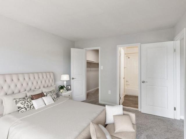 Brightwood Forest Studio Apartment for Rent at 3397 Babbitt Ln, Dale City, VA 22193