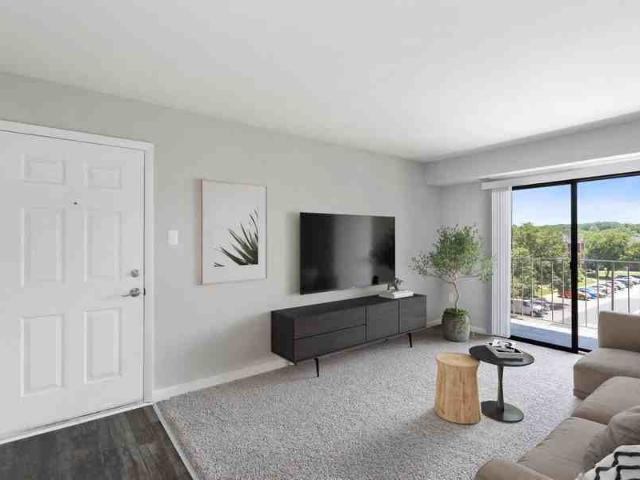 Brightwood Forest Studio Apartment for Rent at 3397 Babbitt Ln, Dale City, VA 22193