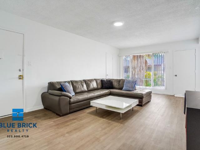 Bright 2 Bedroom in Valley Village with Parking, Pool, and On Site Laundry