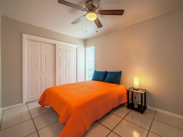 Bright & Comfy Houston Home | Fully Furnished, Se