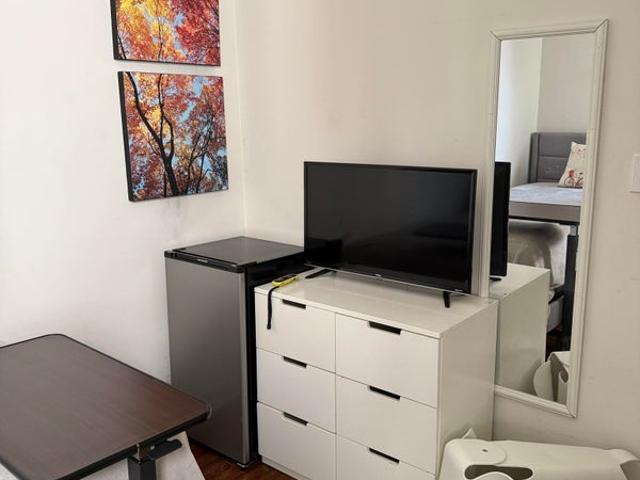 Bright clean and safe room
