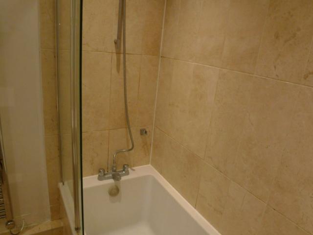 Bright and Airy 1 bed flat in Canary Wharf