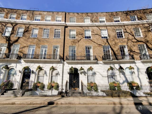 Bright and airy studio apartment in Bloomsbury