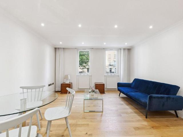 Bright and stylish one bedroom apartment to rent in Belgravia, SW1W