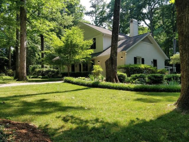 Bright accom in Cary
