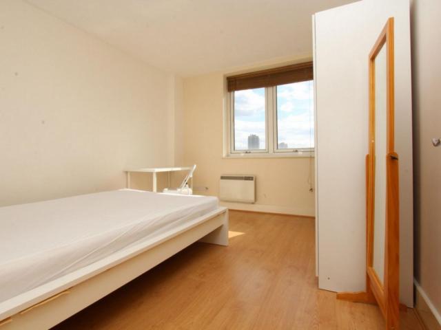 Bright double bedroom near Aldgate East tube station Has a Room