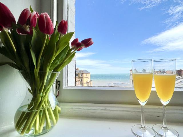 Bright Family stay, Seaview, Beaches, dogs welcome