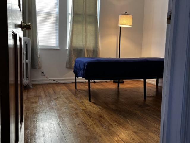 Bright Furnished Room All Bills Included