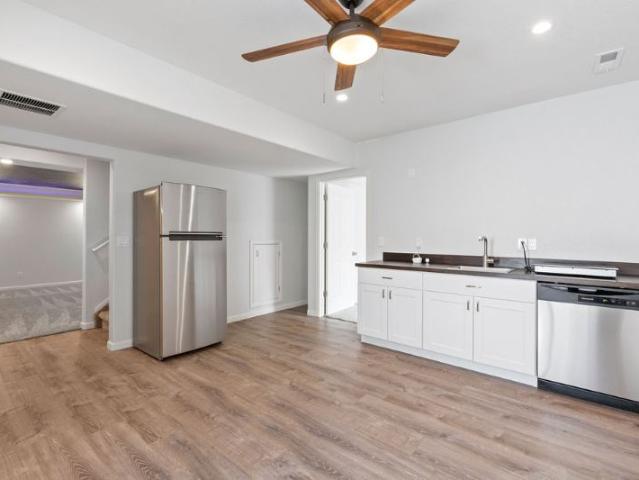 Bright Modern Basement Apartment