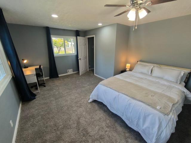 Bright & Modern Room For Rent | Great Location
