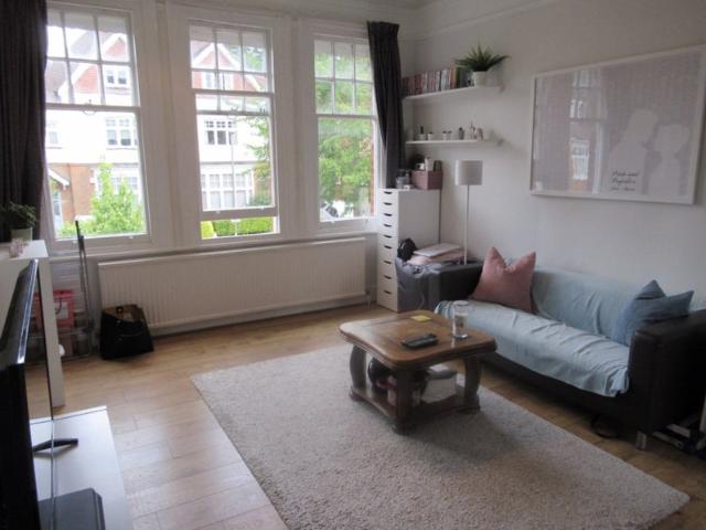 Bright & Spacious 1 Bed Flat in Putney