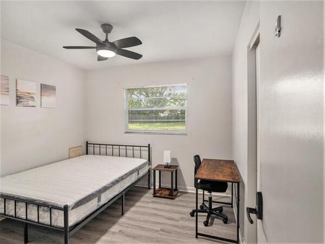 Bright & Spacious Brandon Home with Dining Area Perfect for You