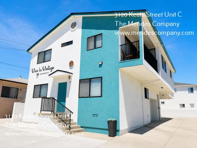 Bright & Spacious Point Loma 1BR with Parking – Prime Location near Liberty Station!