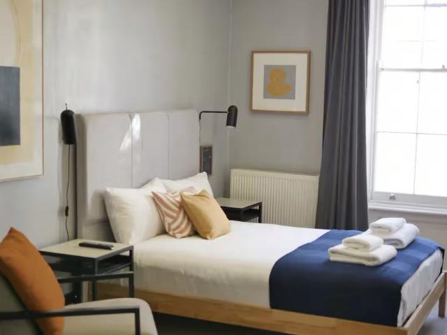 Bright Studio Angel / Clerkenwell