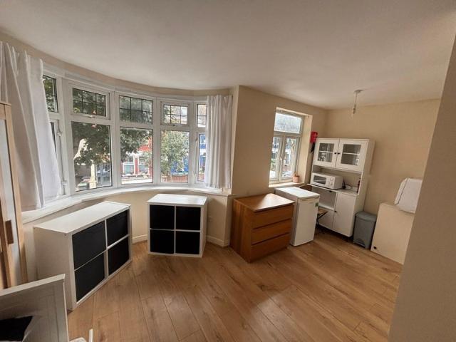 Bright Studio in Hornsey/Turnpike Lane