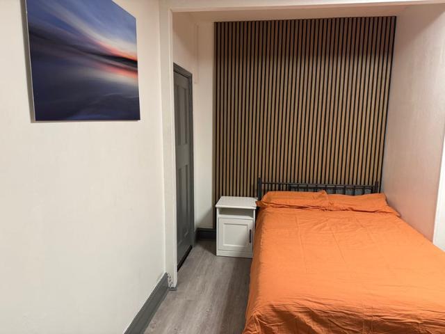 Bright Studio with parking