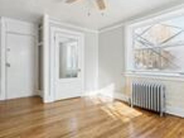 BRIGHT & Stunning 1BR in Cheeseman Park! ONE MONTH FREE!