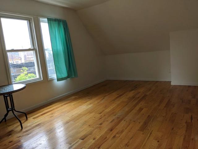 Bright sunny large room for rent $750