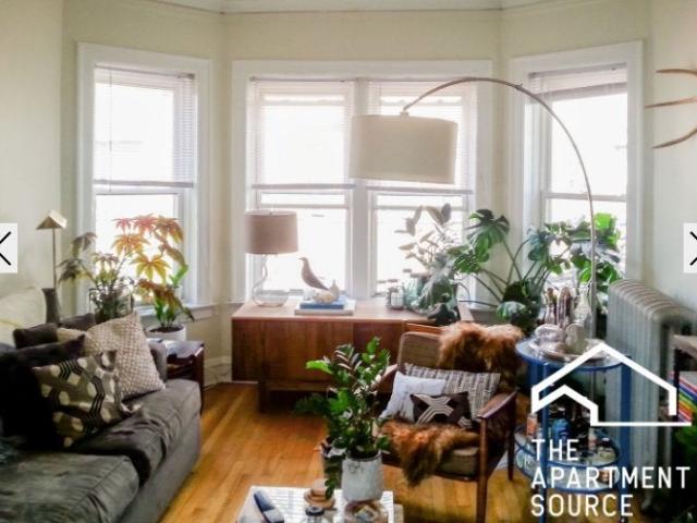 Bright & Sunny Top Floor _Bedroom Apartment in Lak