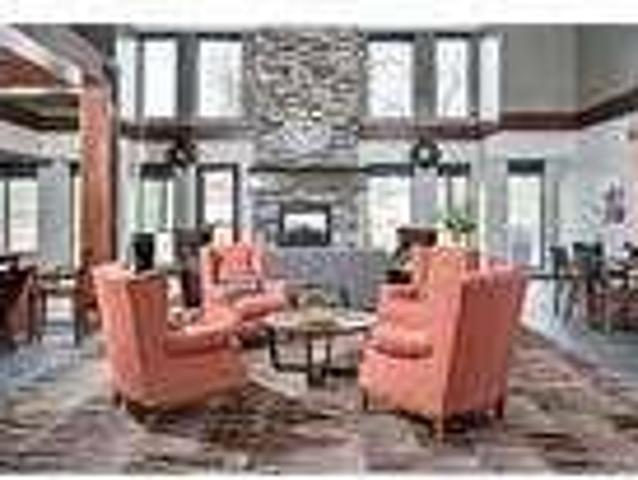 Bright Prior Lake, 3 bedroom, 2 bath for rent. Pet OK!