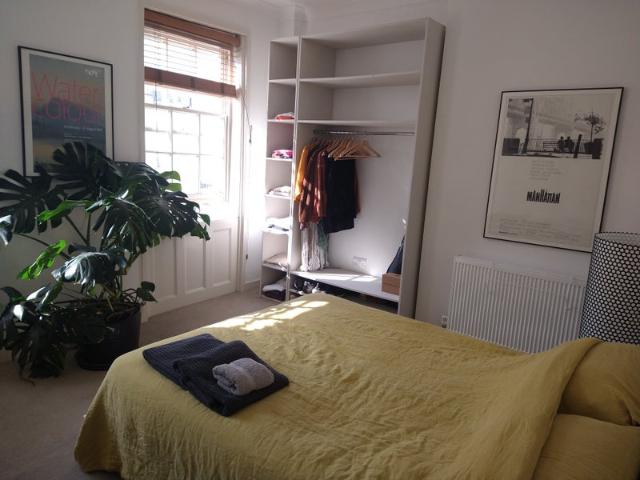 Bright & quiet flat near seafront, Jan & Feb only