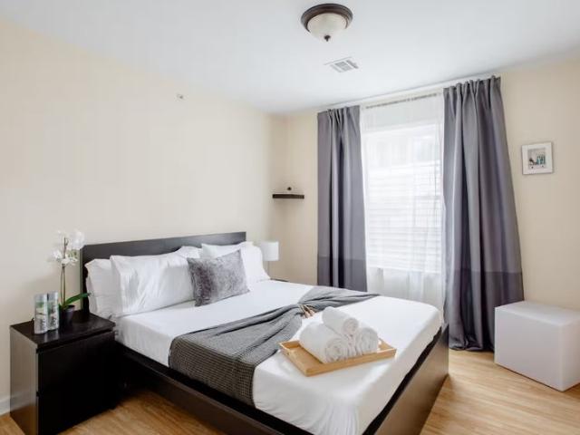 Bright Renovated 2BR Apartment