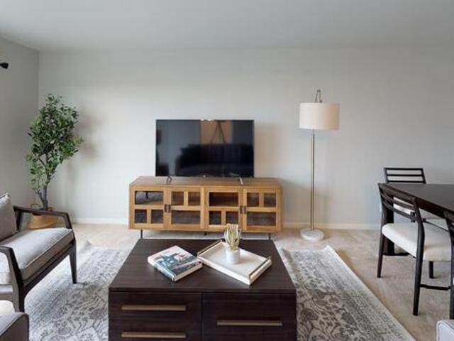Bright Richmond home near Golden Gate Park