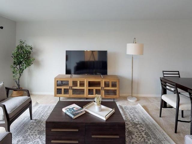 Bright Richmond home near Golden Gate Park