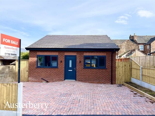 Brightgreen Street, Adderley Green, Stoke On Trent, Staffordshire ST3, 2 bed detached bungalow to rent, £900 pcm | PrimeLocation