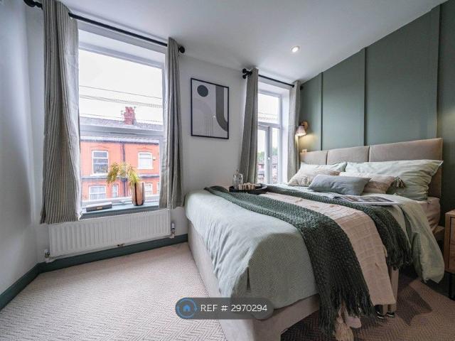 Brighton Avenue, Stockport SK5, Room to rent, £745 pcm | PrimeLocation