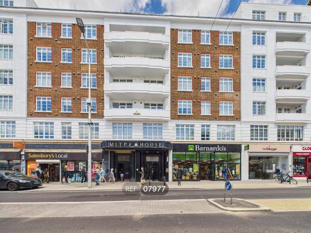 Brighton BN1 1 bed apartment to rent £1,600 pcm £369 pw
