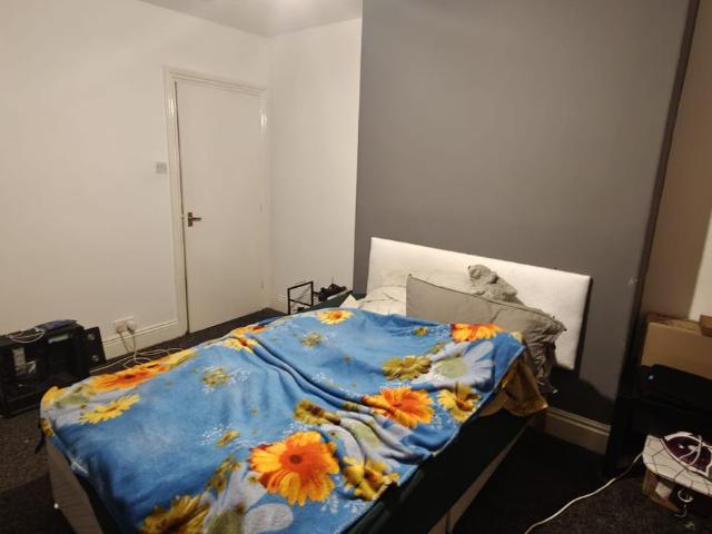 Brighton Grove, Newcastle Upon Tyne NE4, 2 bed flat to rent, £850 pcm | PrimeLocation