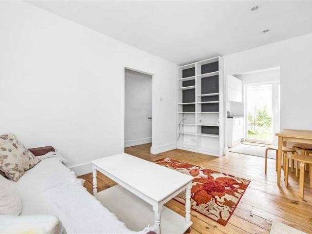 Brighton Grove, SE14, London