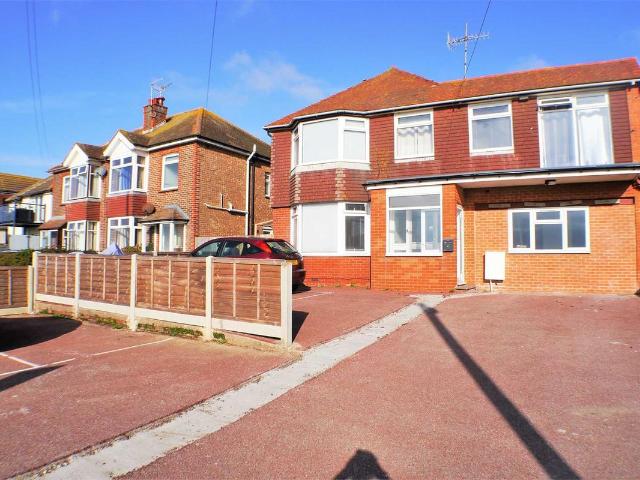 Brighton Road, Lancing BN15, 1 bed flat to rent, £575 pcm | PrimeLocation