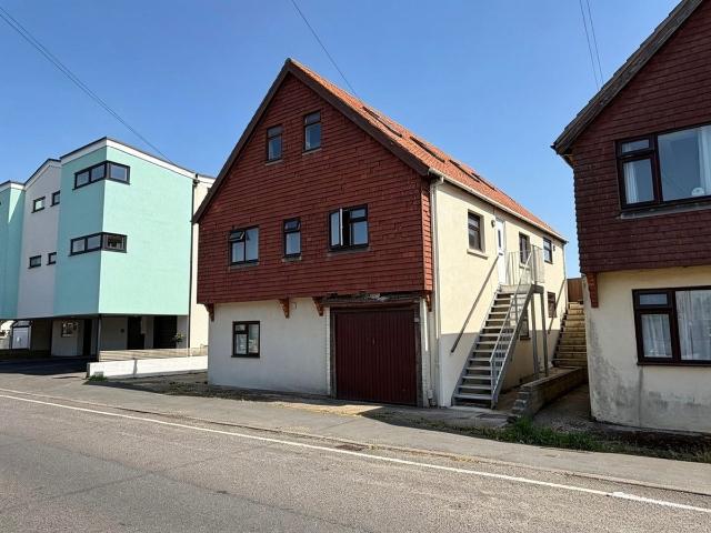 Brighton Road, Lancing BN15, 3 bed maisonette to rent, £1,750 pcm | PrimeLocation